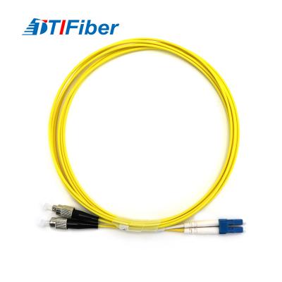 China 2m Singlemode Duplex Fiber Optic Patch Cord 9/125um FC/UPC to LC/UPC for sale