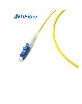 China G652d G657a Fiber Optic Pigtail Single Mode 9/125um for FTTH WAN Networks for sale