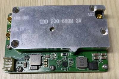 China MCX Transmitter RF Power Amplifier 40dB Gain 33dBm Output 500-680MHz Frequency Range for TDD Systems for sale