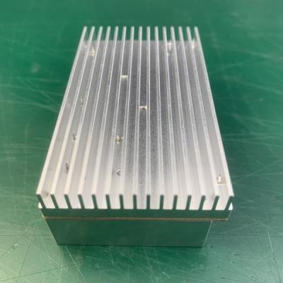China 12V 2W LTE Signal Amplifier - 902MHz-928MHz Network Booster with 33dBm Output & 13dB Gain for sale