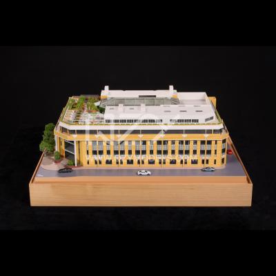 China 1:100 Scale UK HA062 Architectural Model Modern British Style Handcrafted Details 12 Days Lead Time for sale