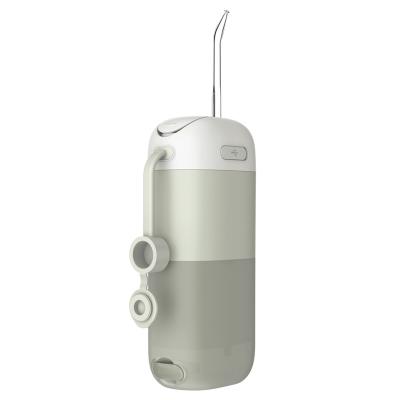 China OEM Water Flosser Small FDA 2200mAh Water Flosser Cordless Teeth Cleaner for sale