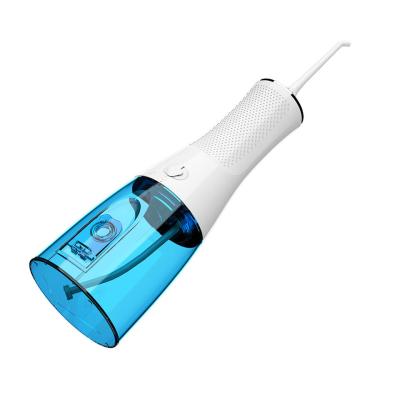 China ODM Portable Mini Water Flosser Washable Oral Irrigator Ipx7 With Battery Operated for sale
