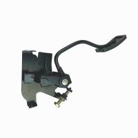 China Precise Control Anti Slip Surface Safety Accelerator Pedal Truck Parts Mechanical Gas Pedal for Trucks for sale