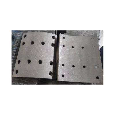 China SINOTRUK Howo Brake Linings Shoes WG9761450118/WG9761450119 AZ9231342072 E7 371 Truck Brake Liner New Semi-metallic Non-asbestos for sale