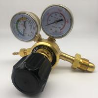 China Weld Acetylene Regulator Welding Gas Gauges Cga-200 Rear Inlet with 9/16"-18 Outlet and Hose Connector for sale