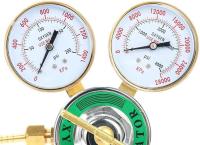 China Oxygen Regulator Large Tank Gauge Cutting Torch Regulator Cga 540 for sale