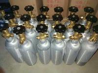 China Portable Oxygen Cylinder with Regulator for sale