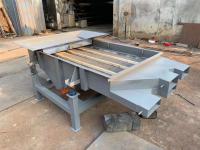 China Good Quality  1-5  layers Linear vibrating sieve silica sand vibration compost screen machine for sale