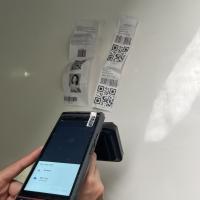 China 5.5 Inch HD Screen UHF RFID Reader Octa Core Processor 20m Range for sale
