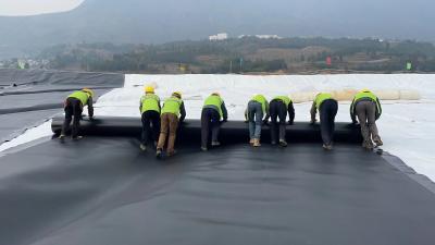 China HDPE Smooth Geomembrane 1.5mm Thickness UV Resistant for Tailings Dam and Landfill Seepage Prevention for sale