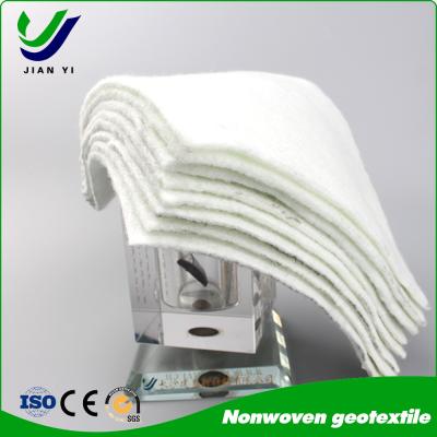 China UV Resistance Staple Fiber Geotextile 100-800g/㎡ with 2-6m Width for Civil Engineering Applications for sale