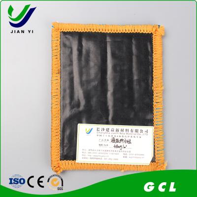 China Self-Healing Bentonite Waterproof Blanket 5mm Thick Eco Friendly Geosynthetic Clay Liner for Low Cost Installation for sale