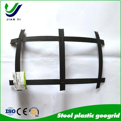 China Steel-Plastic Composite Geogrid 30-120KN/m Biaxial Tensile Strength Corrosion Resistant Heavy Duty Reinforcement for sale