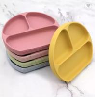 China Circular Silicone Divided Suction Plate With Lid And Spoon Feeding Tableware Set for sale