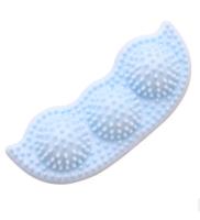 China Pea Shaped Silicone Dog Toys Chewing Grinding Pet Molar Toys for sale