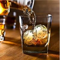China 6 large 1.8 inch Stackable Silicone Ice Cube Trays For Whiskey for sale