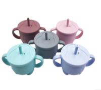 China Dia 105mm Silicone Learning Cup Food Grade Silicone Straw Cup for sale