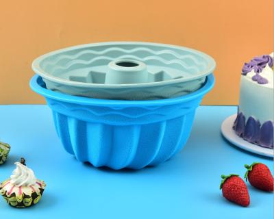 China Silicone Spiral Cake Tray Whirlwind Cake Mold DIY Non-stick Baking Tools Maelstrom Baking Tray for sale