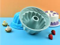 China Silicone Spiral Cake Tray Whirlwind Cake Mold DIY Non-stick Baking Tools Maelstrom Baking Tray for sale