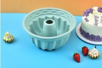 China Silicone Spiral Cake Tray Whirlwind Cake Mold DIY Non-stick Baking Tools Maelstrom Baking Tray for sale