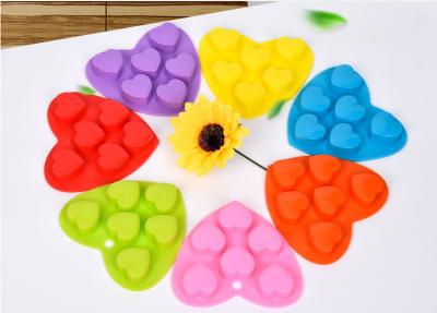 China Safety DIY Silicone Baking Products 6 Heart Shaped Silicone Cake Mold for sale