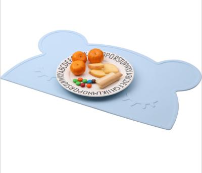 China Wear Resistant Silicone Non Slip Table Mat Easy Cleaning Bear shape for sale