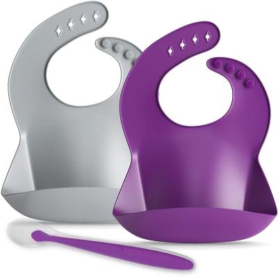 China Personalized ODM Silicone Scoop Bib With Adjustable Buttons For Infants for sale