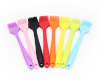 China smooth edges Silicone Cooking Oil Brush durable Soft Hard Moderate for sale