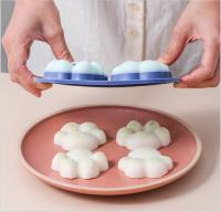 China Cat Claws Covered Silicone Ice Cube Trays Eco Friendly Ice Cube Trays for sale