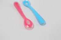 China Perfect Grip Flexible Silicone Weaning Spoon Soft Tip For Baby Teething for sale