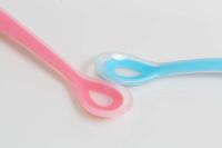 China Perfect Grip Flexible Silicone Weaning Spoon Soft Tip For Baby Teething for sale
