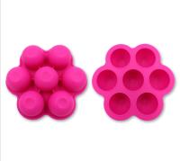 China Michi Star 7 Well Silicone Ice Tray Latex Free With Sealed Cover for sale