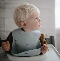 China OEM Washable Silicone Baby Bib BPA Phthalate Free Food Grade FDA for sale