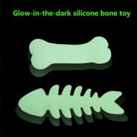 China Sustainable Chew Silicone Dog Toy 14×6cm CIQ Customized Color for sale