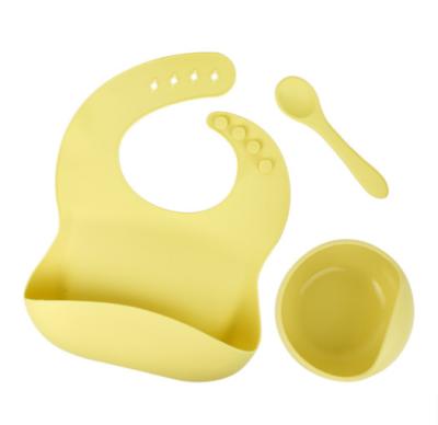 China Eco Friendly Silicone Tableware Set Waterproof Safe Durable Bowl Spoon Bib for sale