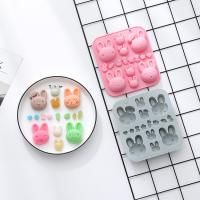 China 100% Food Grade Silicon Ice Tray Mould Bunny Shaped Chocolate Candy Mold for sale