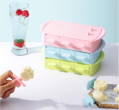 China Silicone Baby Cartoon Pig Popsicle Mold Cat Claw Rice Cake Ice Cream Grinding Food Grade for sale