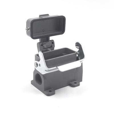 China 10A Surface Mounting High Construction Housings With Metal Cover for sale