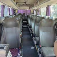 China 39 Seats Coach Buses Tourist Luxury Bus with Equipped Air Suspension for sale