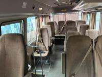 China 18-Seater Mini Bus with Manual Transmission and Diesel Engine Excellent Condition for sale