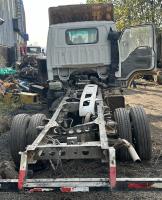 China This is a Japanese original small truck carrying 3-5 tons of cargo for sale at a low price for sale