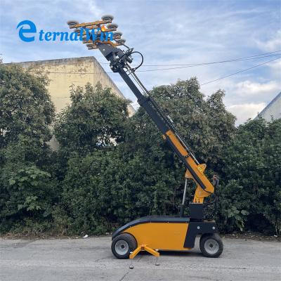 China Eternalwin Rough Terrain Vacuum Glass Lifter 600kg 800kg Large Tyres Battery Powered for sale