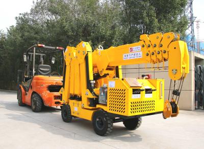 China 3 Ton Spider Crawler Crane Portable Mini Lifting Equipment 9.2m Lifting Height for sale