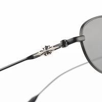 China 2025 New Trending Casual Work Reading  Sun Shade Glasses Men Women Lightweight Titanium Uv400 Unisex China Wholesaler Sunglasses for sale