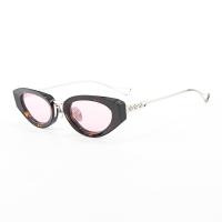 China Fashion Cat Eye UV400 Protection Acetate Frame with Metal Embellishment Bulk Supplier Brand High-quality Sunglasses for Women for sale