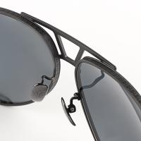 China Cool Titanium New Funny 2025 Wholesale Custom logo Comfortable Frame Vintage pilot Men Sunglasses Designer Women Luxury Brand for sale