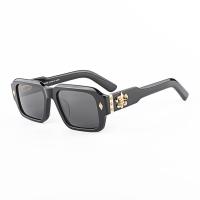China Guangdong Factory Unisex Latest Multi Colored Summer Sunglass Men Women Luxury Green Motorcycle Polarized Sunglasses Wholesale for sale
