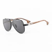 China Popular Mens pilot Wooden Side Frames Oversized Men Women Beach Travel Uv Protection Customizable Sunglasses China Wholesaler for sale
