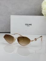 China Scratch Resistant Vacuum Gold Plated Alloy Metal Frame Sunglasses with UV400 Gradient PC Lenses and Adjustable Soft Silicone Nose Pads for sale